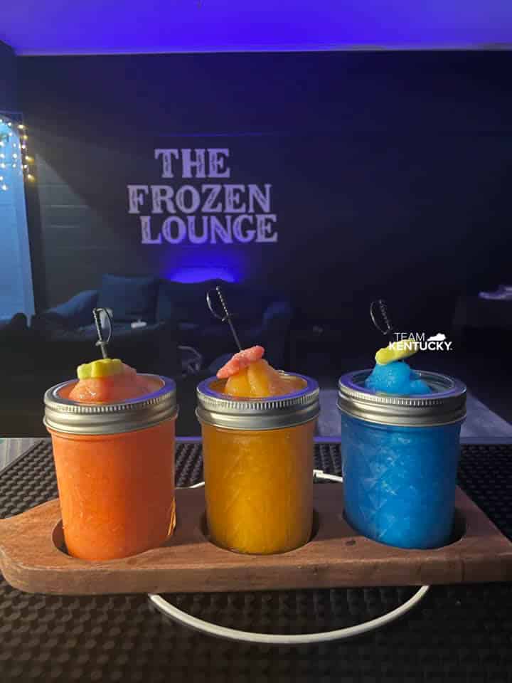 Owensboro’s Newest Bar Has Fun, Frozen Drinks & Good Vibes – Visit ...